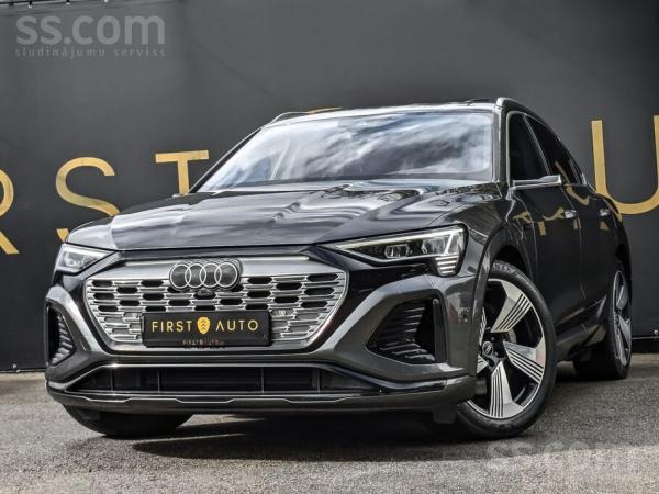 Grey Audi E-Tron 2023 in Tukums, with an engine capacity of 0.00 L and mileage of 132 thousand km for 39990 €, photo 3 on AUTOMOTO.COM.LV