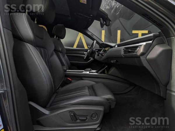 Grey Audi E-Tron 2023 in Tukums, with an engine capacity of 0.00 L and mileage of 132 thousand km for 39990 €, photo 8 on AUTOMOTO.COM.LV
