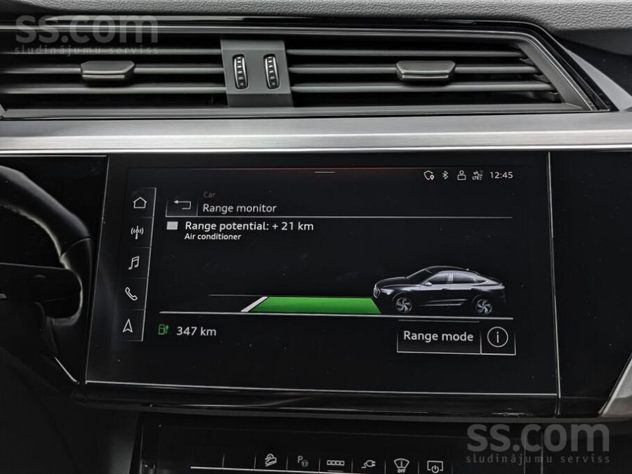 Серый Ауди E-Tron 2023 в Тукумс, объемом двигателя 0.00 л и пробегом 132 тыс. км за 39990 €, фото 17 на AUTOMOTO.COM.LV