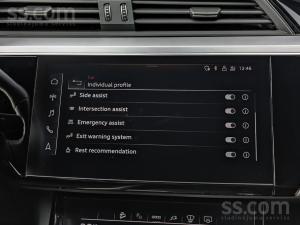 Серый Ауди E-Tron 2023 в Тукумс, объемом двигателя 0.00 л и пробегом 132 тыс. км за 39990 €, фото 25 на AUTOMOTO.COM.LV