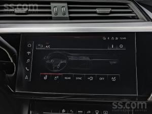 Серый Ауди E-Tron 2023 в Тукумс, объемом двигателя 0.00 л и пробегом 132 тыс. км за 39990 €, фото 28 на AUTOMOTO.COM.LV