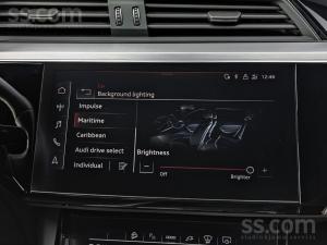 Серый Ауди E-Tron 2023 в Тукумс, объемом двигателя 0.00 л и пробегом 132 тыс. км за 39990 €, фото 33 на AUTOMOTO.COM.LV