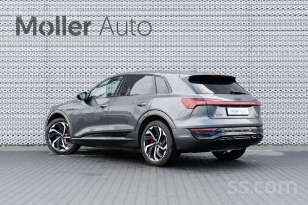 Pelēks Audi E-Tron 2024 Rīga, ar dzinēja tilpumu 0.00 L un nobraukumu 73 tūkst. km par 64100 €, foto 3 vietnē AUTOMOTO.COM.LV