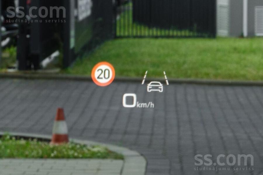 Grey Audi E-Tron 2024 in Riga, with an engine capacity of 0.00 L and mileage of 73 thousand km for 64100 €, photo 19 on AUTOMOTO.COM.LV
