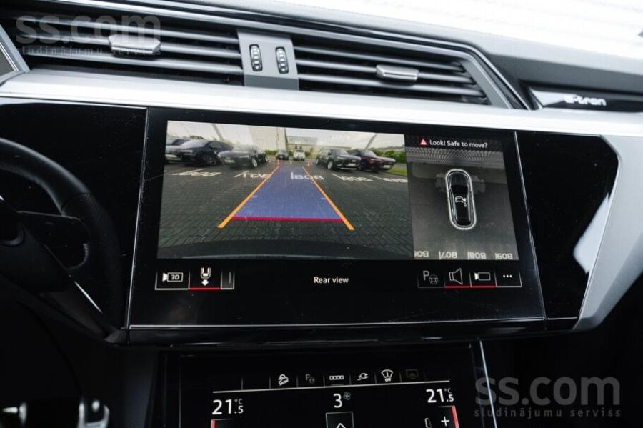 Grey Audi E-Tron 2024 in Riga, with an engine capacity of 0.00 L and mileage of 73 thousand km for 64100 €, photo 31 on AUTOMOTO.COM.LV