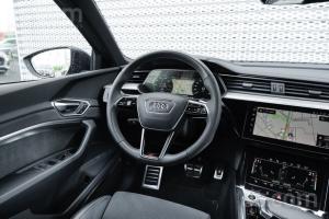 Grey Audi E-Tron 2024 in Riga, with an engine capacity of 0.00 L and mileage of 73 thousand km for 64100 €, photo 34 on AUTOMOTO.COM.LV