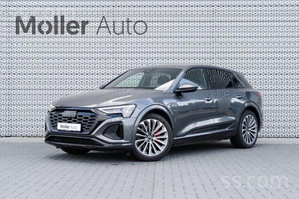 Grey Audi E-Tron 2024 in Riga, with an engine capacity of 0.00 L and mileage of 55 thousand km for 59900 €, photo 1 on AUTOMOTO.COM.LV