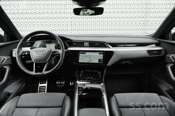 Grey Audi E-Tron 2024 in Riga, with an engine capacity of 0.00 L and mileage of 55 thousand km for 59900 €, photo 7 on AUTOMOTO.COM.LV