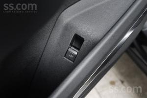 Grey Audi E-Tron 2024 in Riga, with an engine capacity of 0.00 L and mileage of 55 thousand km for 59900 €, photo 12 on AUTOMOTO.COM.LV