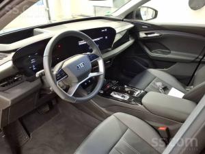 Grey Audi E-Tron 2025 in Riga, with an engine capacity of 0.00 L and mileage of 21 thousand km for 57500 €, photo 4 on AUTOMOTO.COM.LV