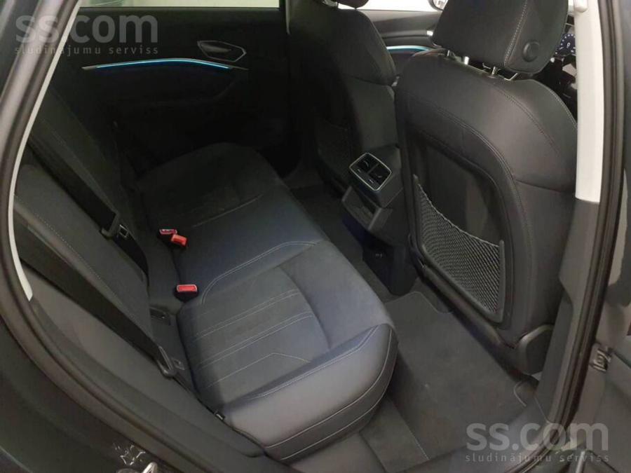 Pelēks Audi E-Tron 2025 Rīga, ar dzinēja tilpumu 0.00 L un nobraukumu 18 tūkst. km par 56900 €, foto 9 vietnē AUTOMOTO.COM.LV