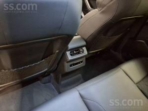 Grey Audi E-Tron 2025 in Riga, with an engine capacity of 0.00 L and mileage of 9 thousand km for 69100 €, photo 10 on AUTOMOTO.COM.LV