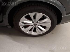 Grey Audi E-Tron 2025 in Riga, with an engine capacity of 0.00 L and mileage of 9 thousand km for 69100 €, photo 14 on AUTOMOTO.COM.LV