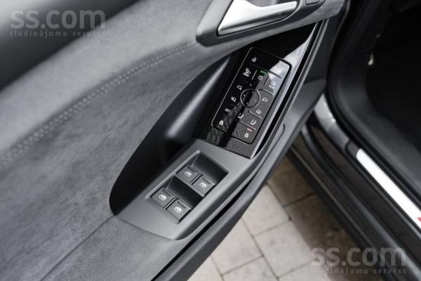 Pelēks Audi E-Tron 2025 Rīga, ar dzinēja tilpumu 0.00 L un nobraukumu 9 tūkst. km par 70200 €, foto 8 vietnē AUTOMOTO.COM.LV