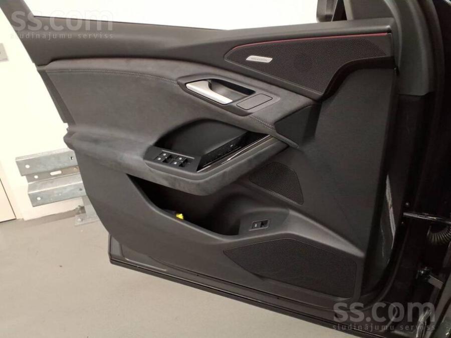 Серый Ауди E-Tron 2025 в Рига, объемом двигателя 0.00 л и пробегом 11 тыс. км за 65400 €, фото 8 на AUTOMOTO.COM.LV