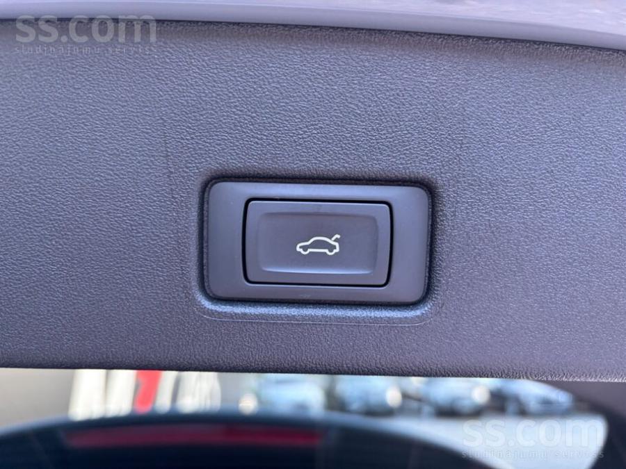 Grey Audi E-Tron 2025 in Riga, with an engine capacity of 0.00 L and mileage of 18 thousand km for 46990 €, photo 22 on AUTOMOTO.COM.LV