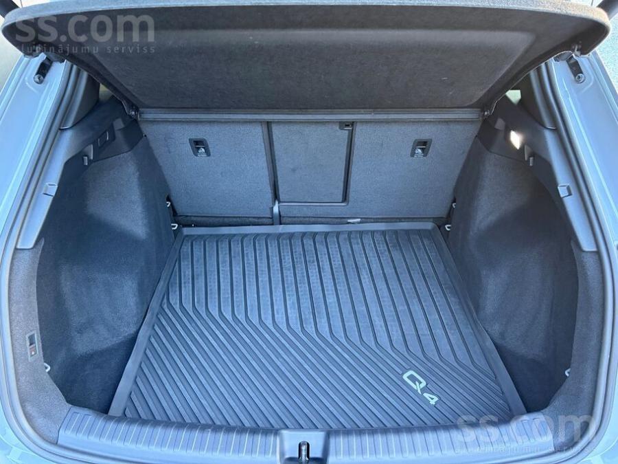 Grey Audi E-Tron 2025 in Riga, with an engine capacity of 0.00 L and mileage of 18 thousand km for 46990 €, photo 24 on AUTOMOTO.COM.LV