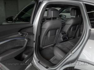 Pelēks Audi E-Tron 2020 Tallina, ar dzinēja tilpumu 0.00 L un nobraukumu 101 tūkst. km par 30900 €, foto 8 vietnē AUTOMOTO.COM.LV