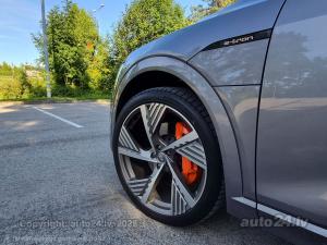 Pelēks Audi E-Tron 2020 Tallina, ar dzinēja tilpumu 0.00 L un nobraukumu 125 tūkst. km par 28600 €, foto 13 vietnē AUTOMOTO.COM.LV