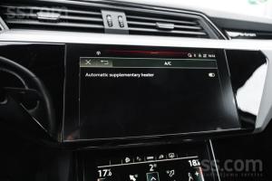 Grey Audi E-Tron 2021 in Riga, with an engine capacity of 0.00 L and mileage of 76 thousand km for 27900 €, photo 21 on AUTOMOTO.COM.LV