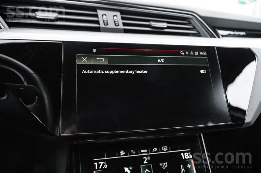 Grey Audi E-Tron 2021 in Riga, with an engine capacity of 0.00 L and mileage of 76 thousand km for 27900 €, photo 21 on AUTOMOTO.COM.LV