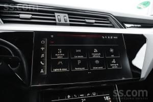 Grey Audi E-Tron 2021 in Riga, with an engine capacity of 0.00 L and mileage of 76 thousand km for 27900 €, photo 23 on AUTOMOTO.COM.LV