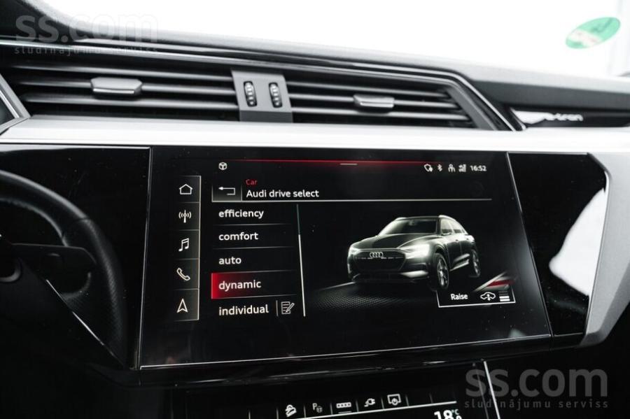 Grey Audi E-Tron 2021 in Riga, with an engine capacity of 0.00 L and mileage of 76 thousand km for 27900 €, photo 24 on AUTOMOTO.COM.LV