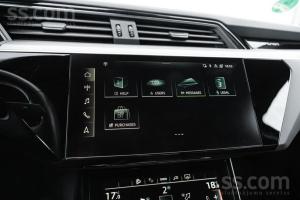 Grey Audi E-Tron 2021 in Riga, with an engine capacity of 0.00 L and mileage of 76 thousand km for 27900 €, photo 29 on AUTOMOTO.COM.LV
