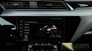 Pelēks Audi E-Tron 2021 Rīga, ar dzinēja tilpumu 0.00 L un nobraukumu 102 tūkst. km par 29999 €, foto 20 vietnē AUTOMOTO.COM.LV