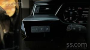 Pelēks Audi E-Tron 2021 Rīga, ar dzinēja tilpumu 0.00 L un nobraukumu 102 tūkst. km par 29999 €, foto 21 vietnē AUTOMOTO.COM.LV