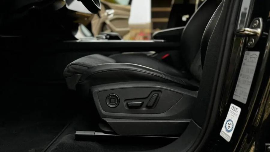 Pelēks Audi E-Tron 2021 Rīga, ar dzinēja tilpumu 0.00 L un nobraukumu 102 tūkst. km par 29999 €, foto 15 vietnē AUTOMOTO.COM.LV