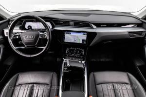 Grey Audi E-Tron 2022 in Tallinn, with an engine capacity of 0.00 L and mileage of 54 thousand km for 37990 €, photo 14 on AUTOMOTO.COM.LV