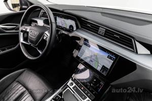 Grey Audi E-Tron 2022 in Tallinn, with an engine capacity of 0.00 L and mileage of 54 thousand km for 37990 €, photo 17 on AUTOMOTO.COM.LV
