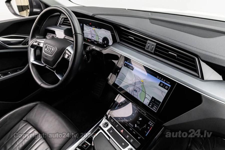 Grey Audi E-Tron 2022 in Tallinn, with an engine capacity of 0.00 L and mileage of 54 thousand km for 37990 €, photo 17 on AUTOMOTO.COM.LV