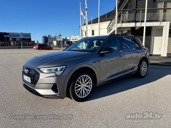 Pelēks Audi E-Tron 2020 Tallina, ar dzinēja tilpumu 0.00 L un nobraukumu 84 tūkst. km par 29990 €, foto 2 vietnē AUTOMOTO.COM.LV