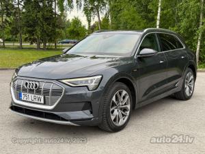 Pelēks Audi E-Tron 2020 Tallina, ar dzinēja tilpumu 0.00 L un nobraukumu 85 tūkst. km par 25900 €, foto  vietnē AUTOMOTO.COM.LV