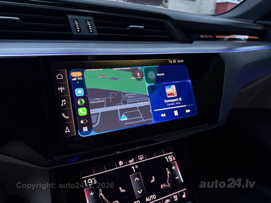 Pelēks Audi E-Tron 2020 Tallina, ar dzinēja tilpumu 0.00 L un nobraukumu 85 tūkst. km par 25900 €, foto 30 vietnē AUTOMOTO.COM.LV
