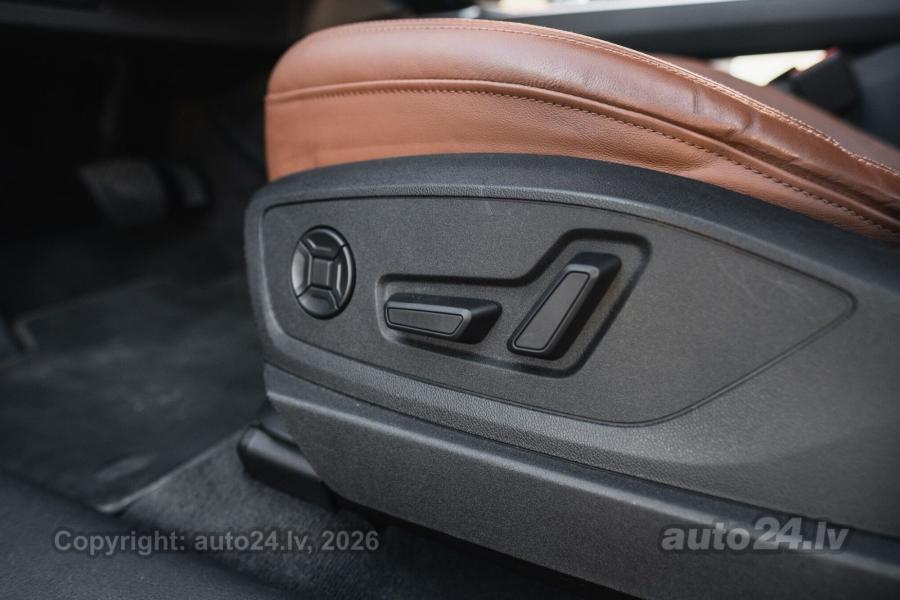 Pelēks Audi E-Tron 2020 Tallina, ar dzinēja tilpumu 0.00 L un nobraukumu 139 tūkst. km par 30999 €, foto 25 vietnē AUTOMOTO.COM.LV