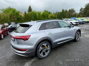 Pelēks Audi E-Tron 2020 Tartu, ar dzinēja tilpumu 0.00 L un nobraukumu 155 tūkst. km par 23900 €, foto 12 vietnē AUTOMOTO.COM.LV