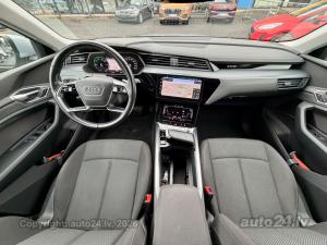 Pelēks Audi E-Tron 2020 Tartu, ar dzinēja tilpumu 0.00 L un nobraukumu 155 tūkst. km par 23900 €, foto 23 vietnē AUTOMOTO.COM.LV