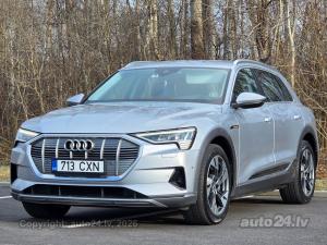 Grey Audi E-Tron 2021 in Tallinn, with an engine capacity of 0.00 L and mileage of 120 thousand km for 29500 €, photo 8 on AUTOMOTO.COM.LV