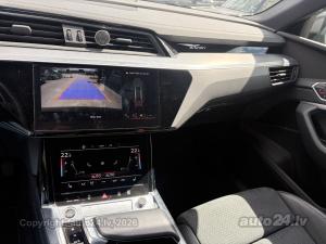 Grey Audi E-Tron 2022 in Tallinn, with an engine capacity of 0.00 L and mileage of 47 thousand km for 39900 €, photo 19 on AUTOMOTO.COM.LV