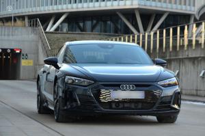 Melns Audi E-tron GT 2021 Viļņa, ar dzinēja tilpumu 0.00 L un nobraukumu 141 tūkst. km par 44000 €, foto 34 vietnē AUTOMOTO.COM.LV