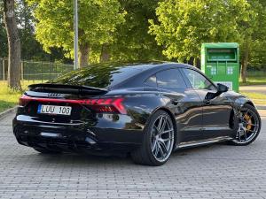 Melns Audi E-tron GT 2022 Ukmergė, ar dzinēja tilpumu 0.00 L un nobraukumu 105 tūkst. km par 54500 €, foto 9 vietnē AUTOMOTO.COM.LV
