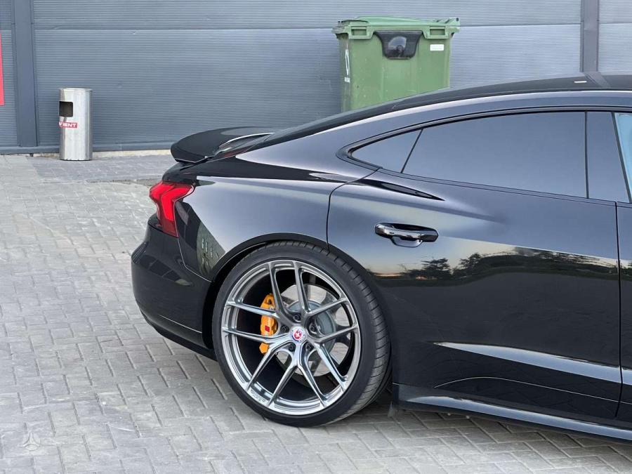 Melns Audi E-tron GT 2022 Ukmergė, ar dzinēja tilpumu 0.00 L un nobraukumu 115 tūkst. km par 49950 €, foto 15 vietnē AUTOMOTO.COM.LV