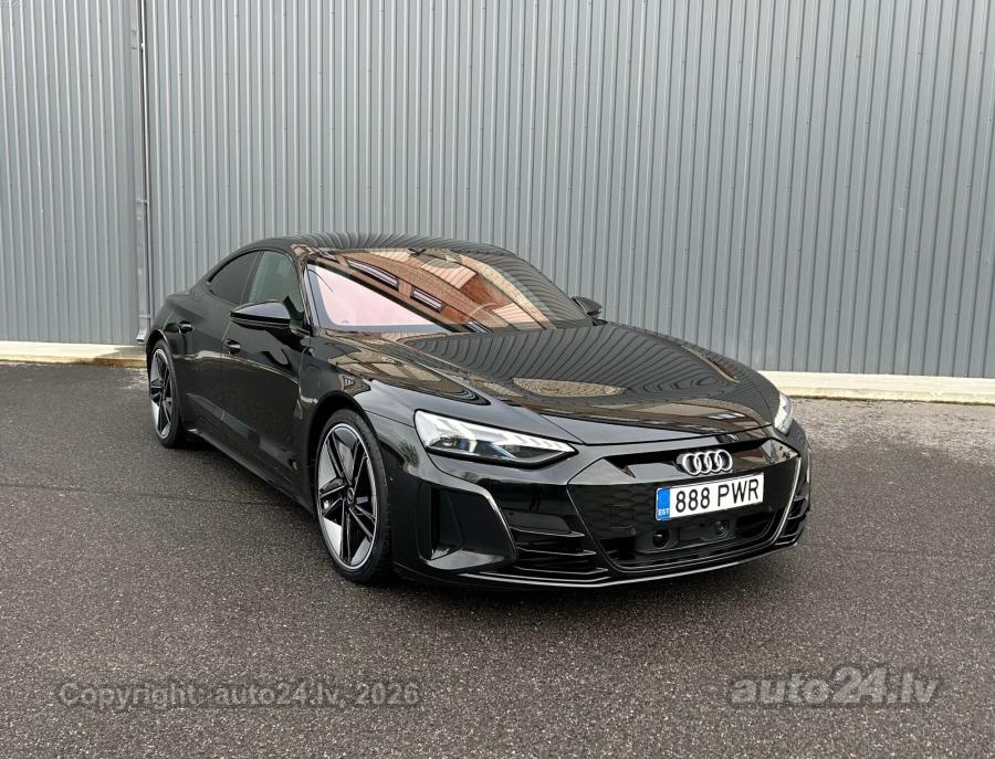 Black Audi E-tron GT 2022 in Tallinn, with an engine capacity of 0.00 L and mileage of 123 thousand km for 47900 €, photo 1 on AUTOMOTO.COM.LV