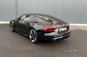 Black Audi E-tron GT 2022 in Tallinn, with an engine capacity of 0.00 L and mileage of 123 thousand km for 47900 €, photo 3 on AUTOMOTO.COM.LV
