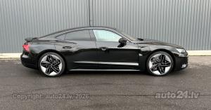 Black Audi E-tron GT 2022 in Tallinn, with an engine capacity of 0.00 L and mileage of 123 thousand km for 47900 €, photo 5 on AUTOMOTO.COM.LV