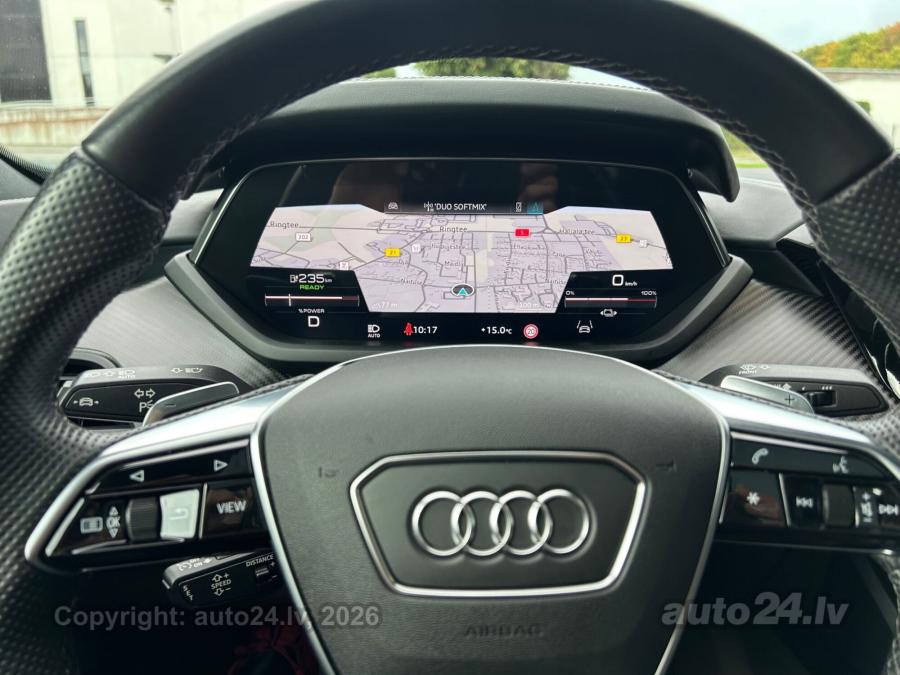Black Audi E-tron GT 2022 in Tallinn, with an engine capacity of 0.00 L and mileage of 123 thousand km for 47900 €, photo 12 on AUTOMOTO.COM.LV