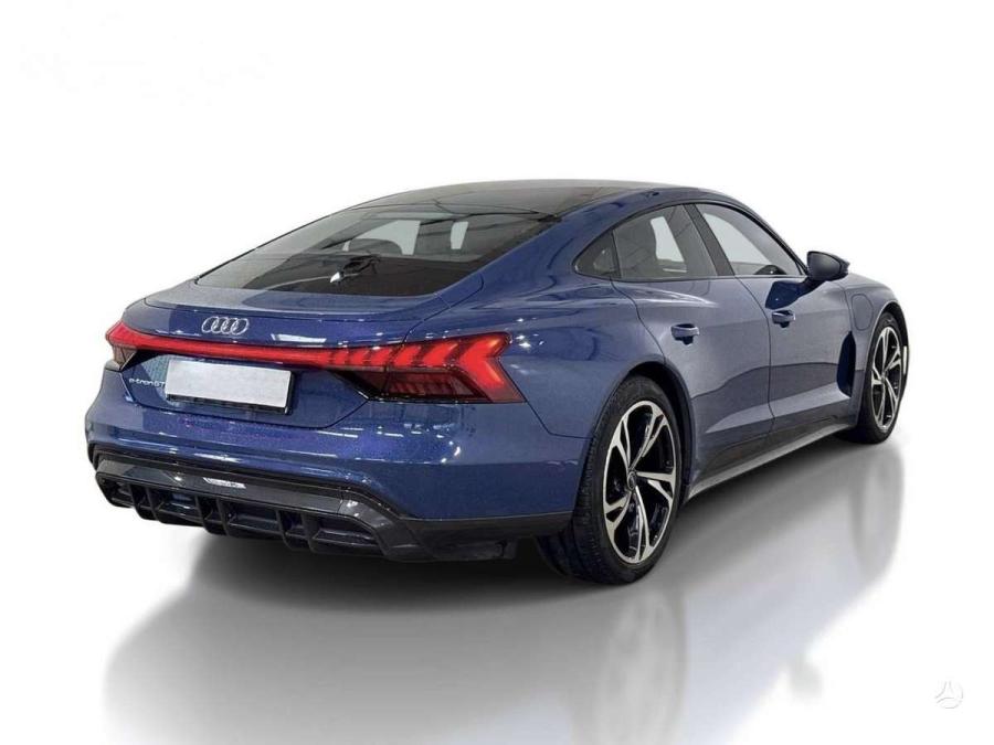 Zils Audi E-tron GT 2023 Viļņa, ar dzinēja tilpumu 0.00 L un nobraukumu 84 tūkst. km par 49888 €, foto 5 vietnē AUTOMOTO.COM.LV